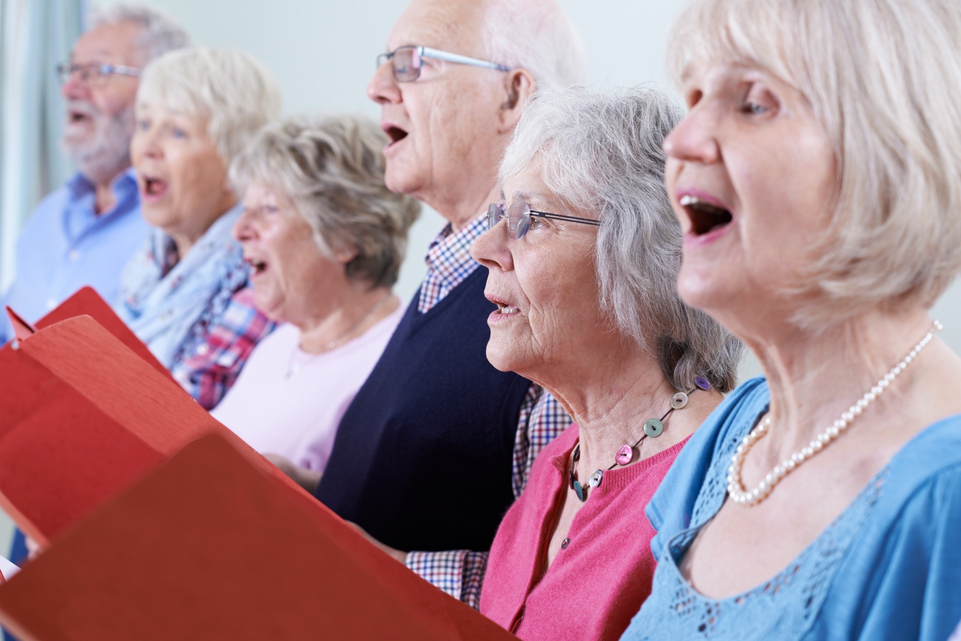 Three Proven Ways Music Helps People With Dementia